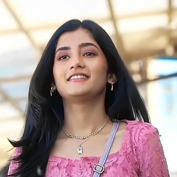 Ashlesha Thakur Aka Dhriti Tiwari Biography, Movies, Shows & More